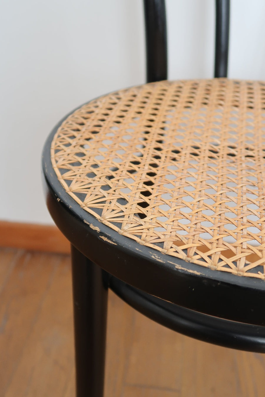 4 chaises bistrot cannées Thonet FMG – Aux Objets Trouvés